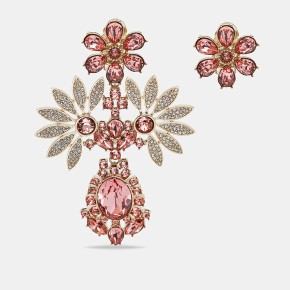Burberry | Jewelry | Burberry Daisy Floral Crystal Gold Tone Earrings ...